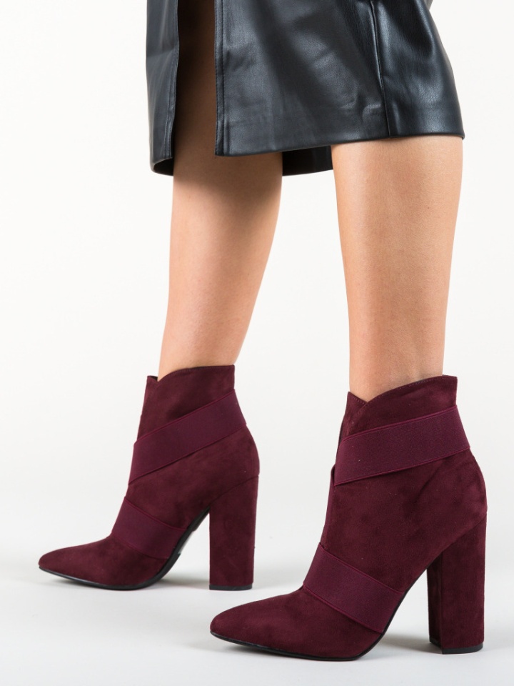 Botine Coras Grena > Noua colecție este aici