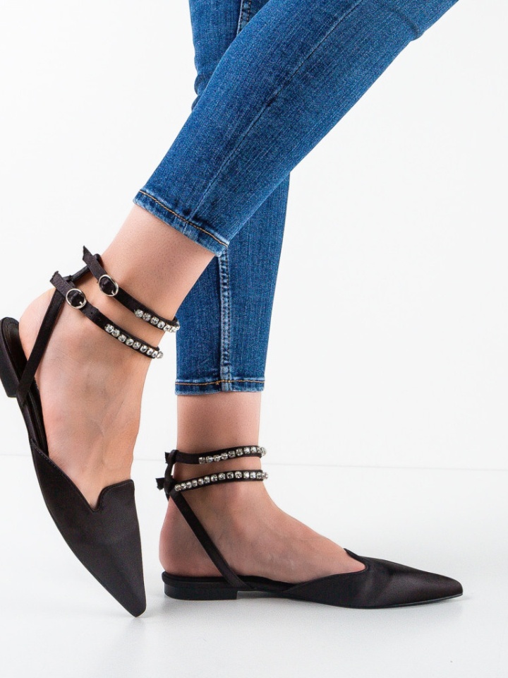 Balerini Dama de la doar 29 de lei | dEpurtat