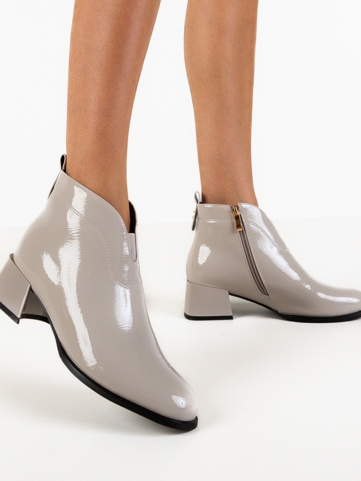 Botine dama Loghin Gri > Noua colecție este aici