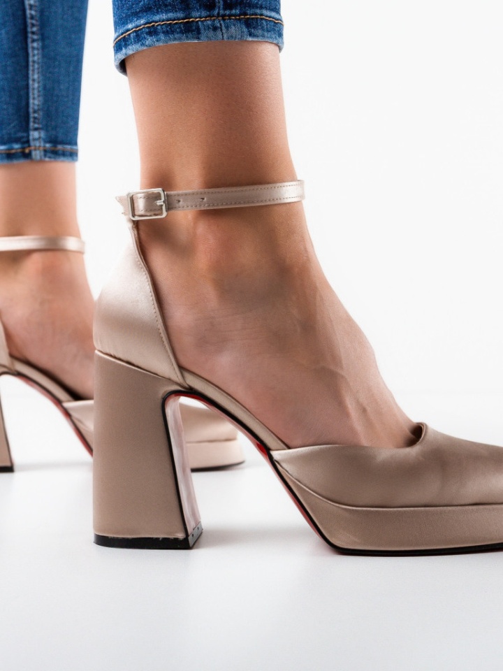 Pantofi dama Yerset Bej 3 > Noua colecție este aici