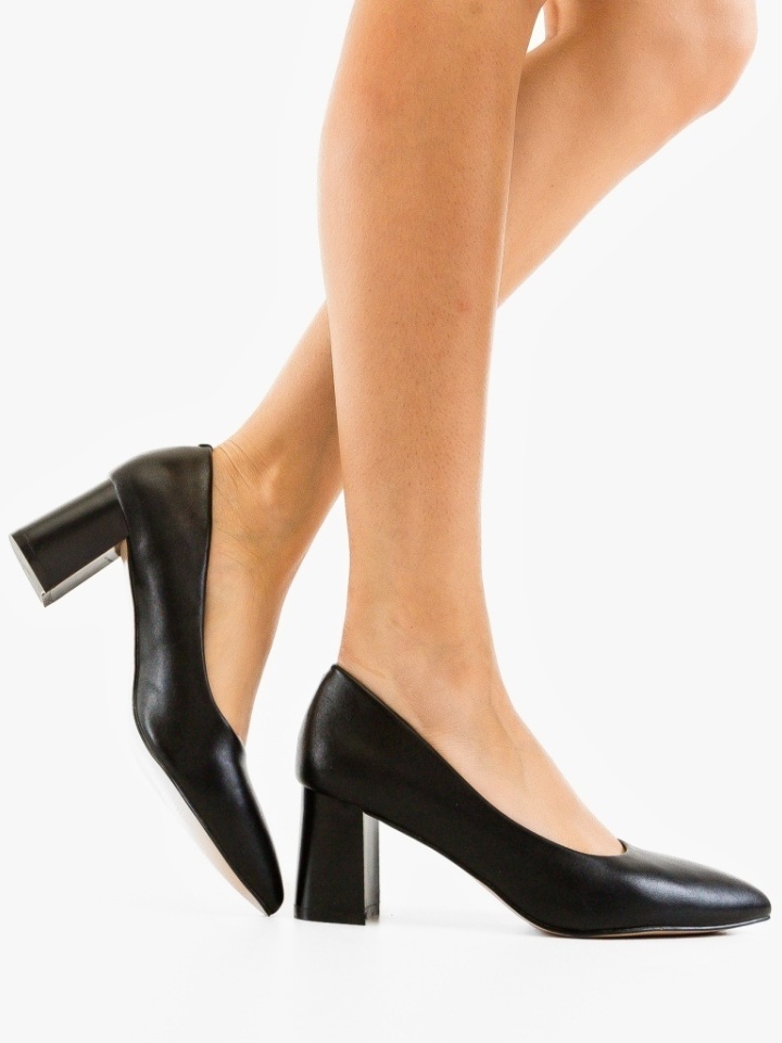 Обувки Phili Черни > Новата колекция е тук