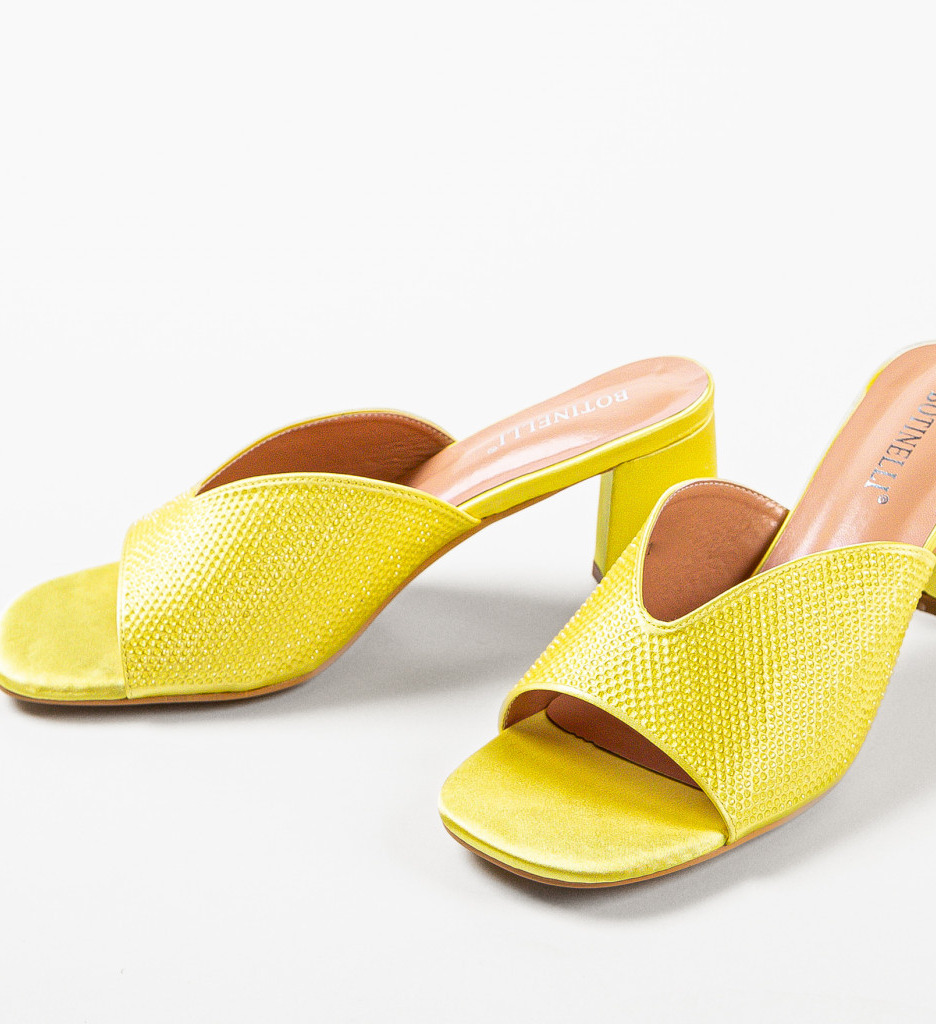 Saboti dama Unbat Galbeni